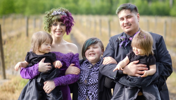 Free Crowdfunding Campaign: Help the Chue Family by Ashley Norton